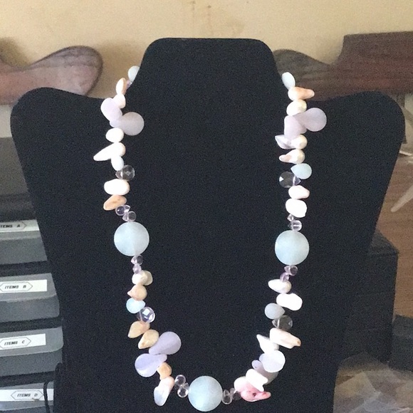 American Vintage | Jewelry | Vintage Shell And Beads Necklace | Poshmark